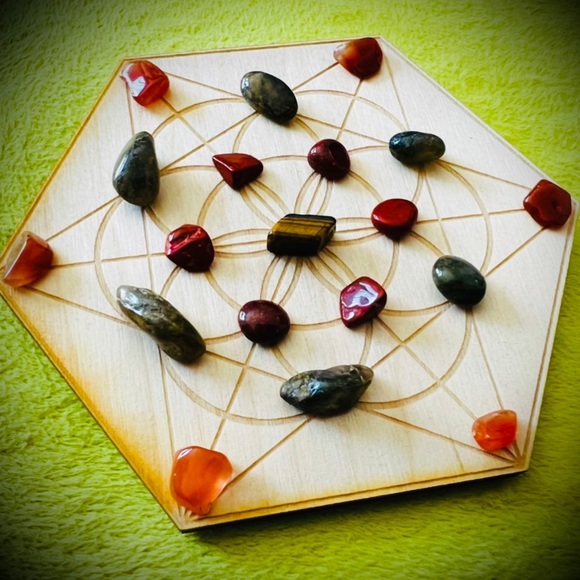 Accents | Sacred Geometry Crystal Grid | Poshmark
